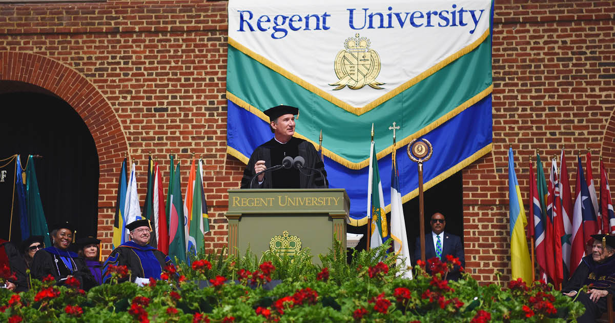 Regent University Celebrates Largest Graduating Class at 42nd Commencement